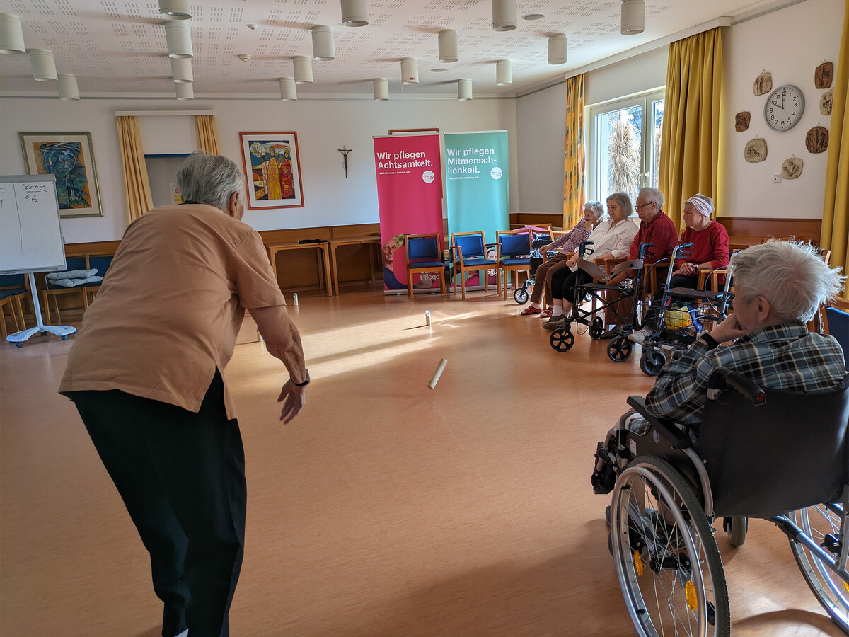 Kennst du Möllky?: Caritas Pflege